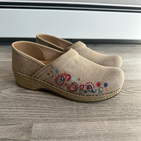 Dansko | Shoes | Dansko Vegan Tan Embroidered Espadrille Clogs 39 ...